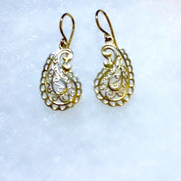 Jewelry | Vintage Paisley Filigree 18k Gold Plated Hoop Earrings | Poshmark
